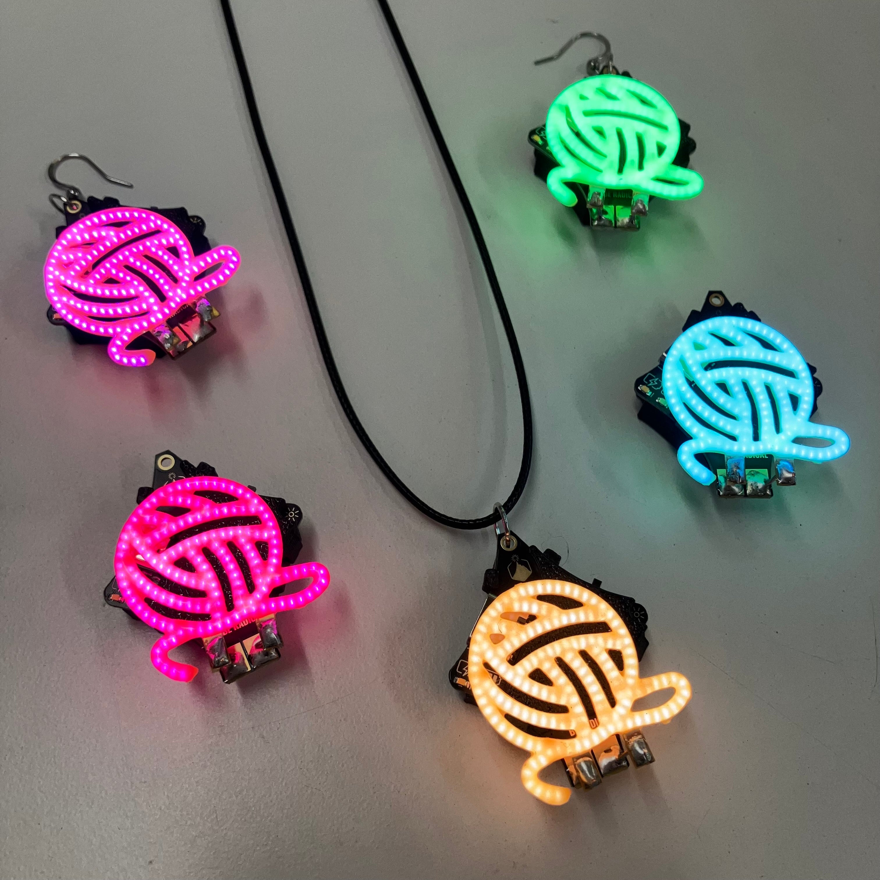 Glowie - Yarn Ball